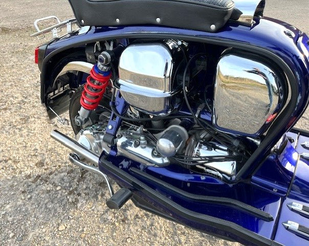 LAMBRETTA 1971 GP125 (RT235) "SHINY AND CHROME" – Disco Dez Scooters
